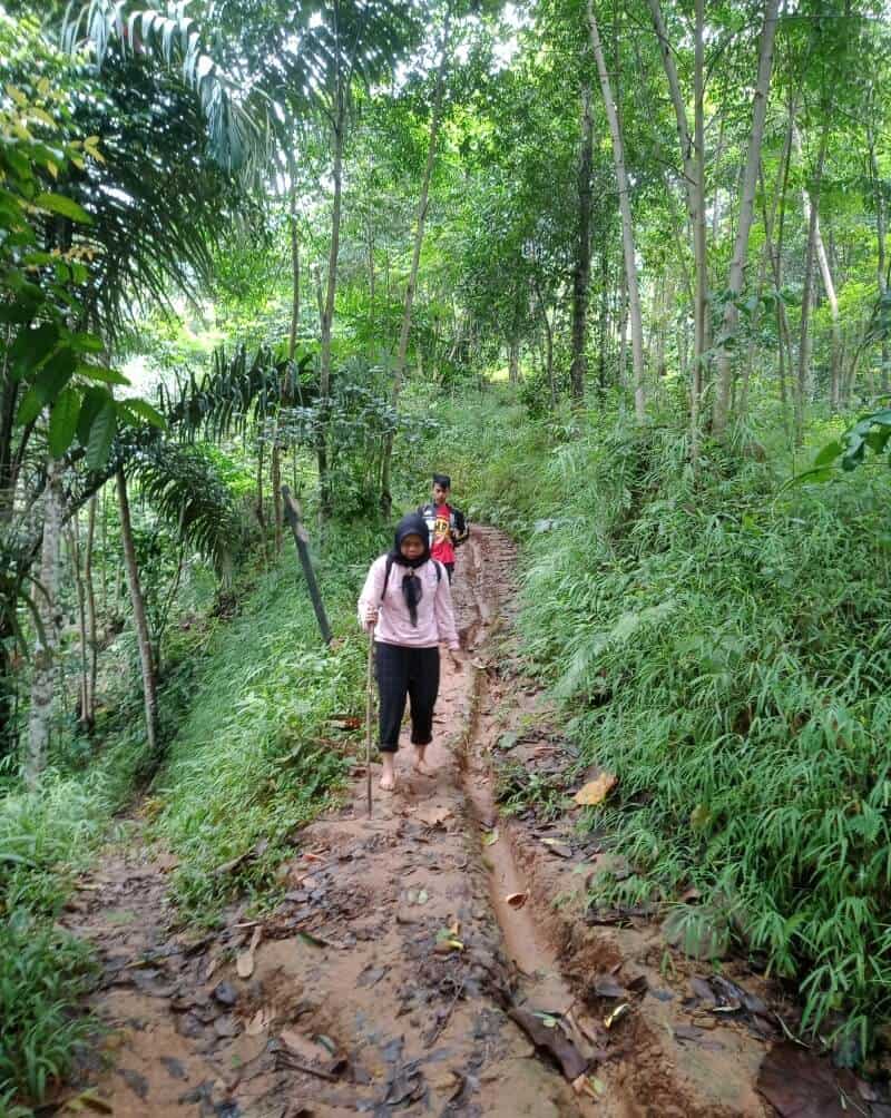 Curug Wangun, Curug Tinggi Tiga Undak di Tanjungsiang Subang ...