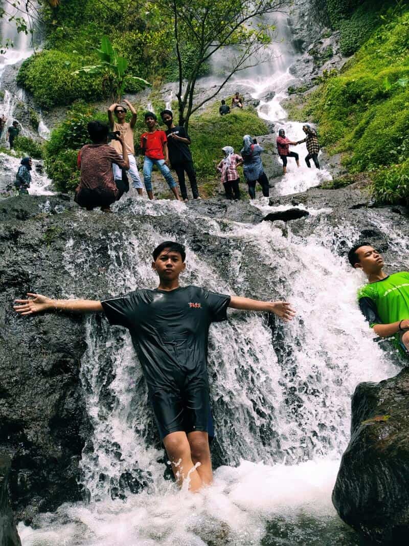 Curug Wangun, Curug Tinggi Tiga Undak di Tanjungsiang Subang ...