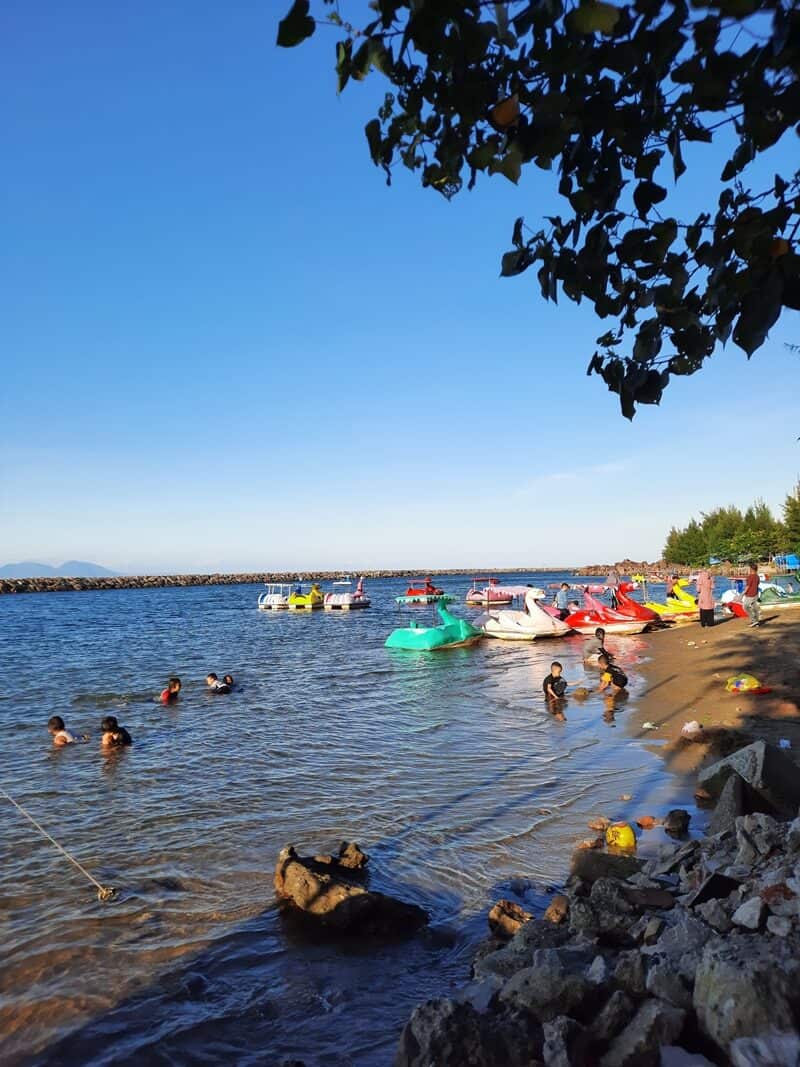 Pantai Ulee Lheue, Keindahan Pantai Aceh Yang Bersejarah ...