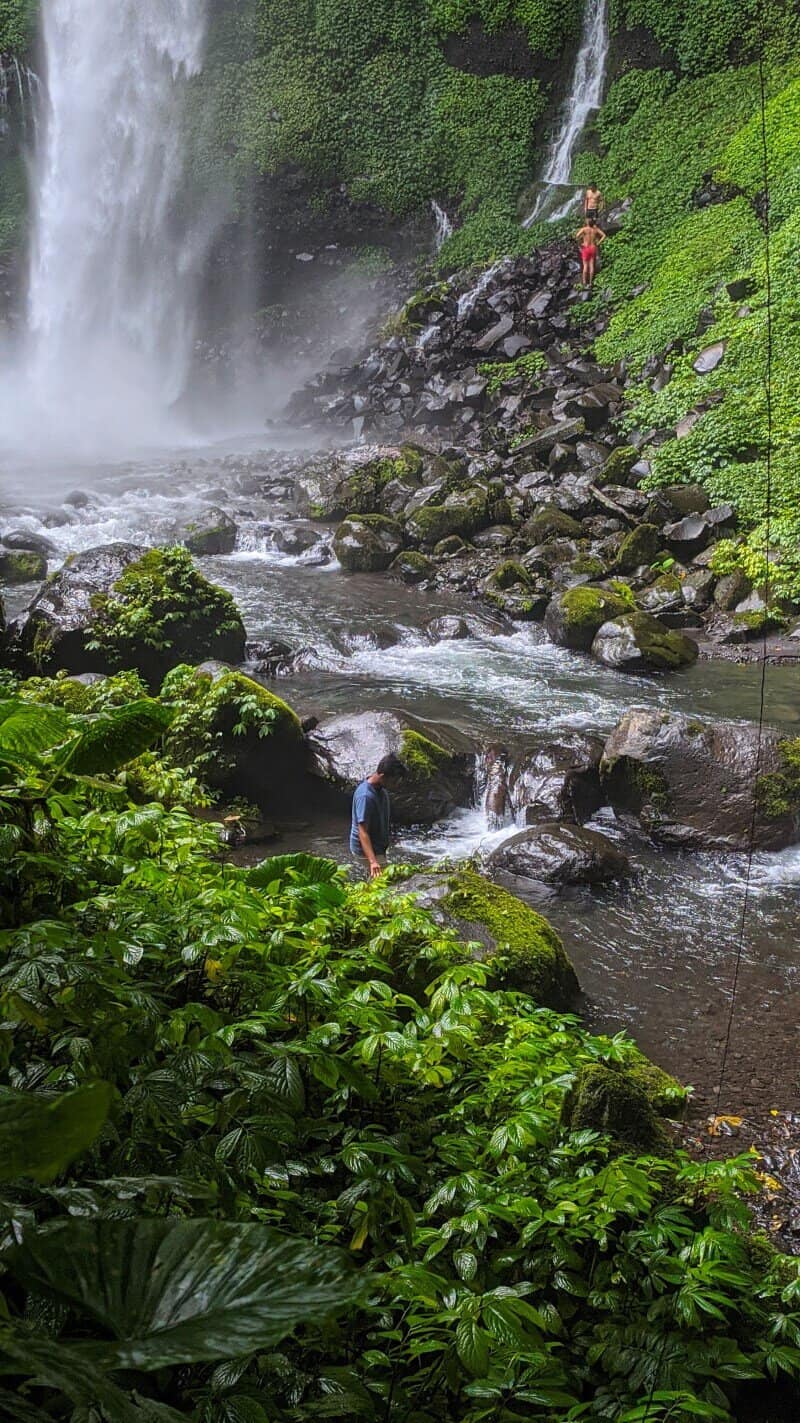 Air Terjun Lider, Wisata Banyuwangi Di Petak 74 – NativeIndonesia.com