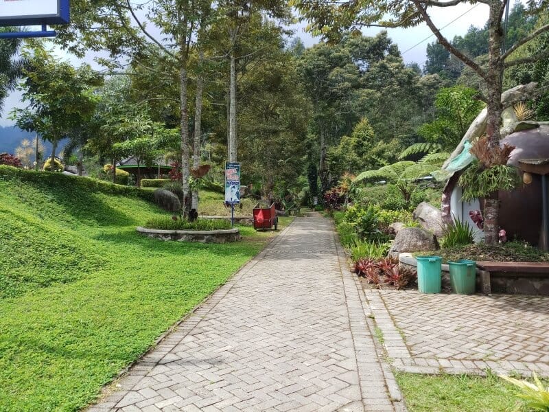 Watu Rumpuk, Wisata Madiun Dengan Spirit Kebangkitan – NativeIndonesia.com