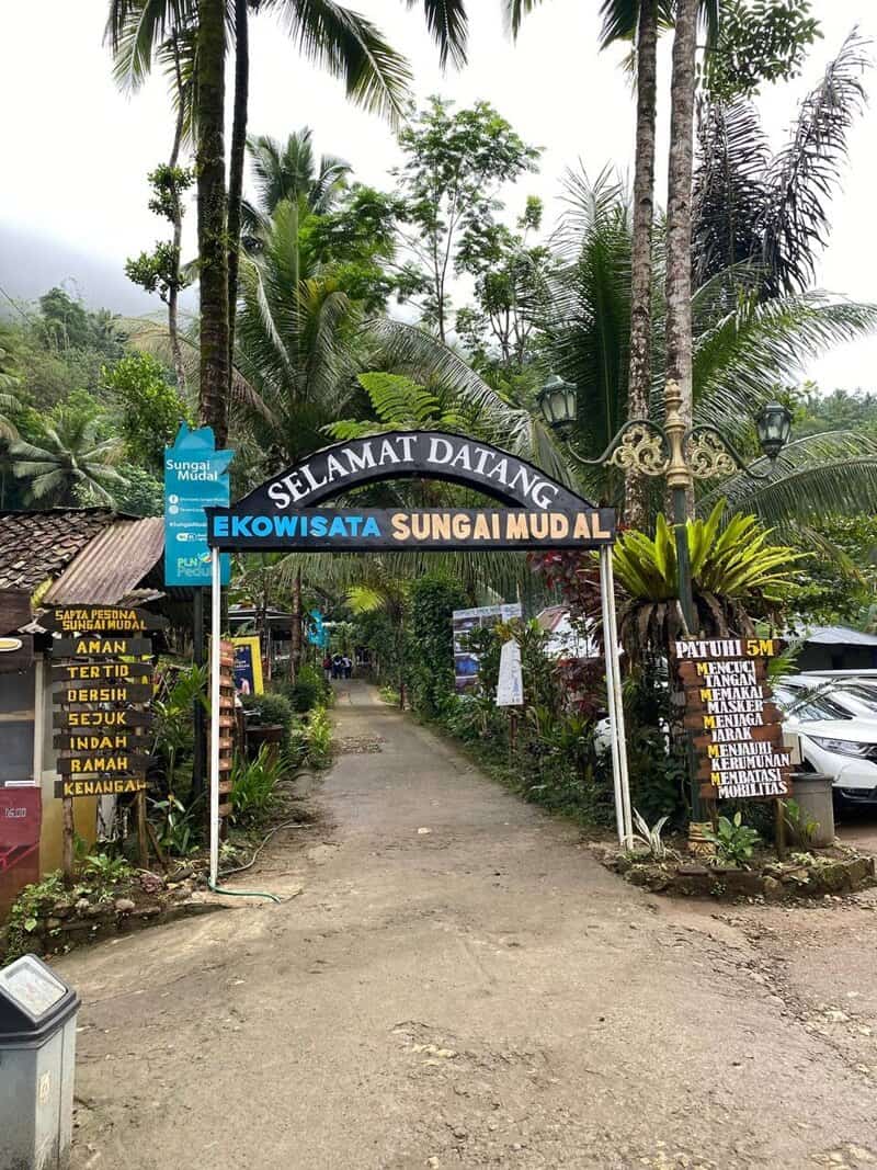 Taman Sungai Mudal, Bak Secuil Taman Surga Di Tanah Kulon Progo ...