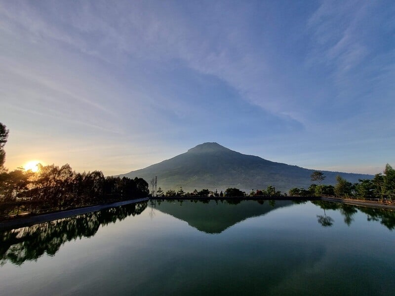 Embung Kledung, Keindahan Alam Yang Menakjubkan Di Temanggung ...