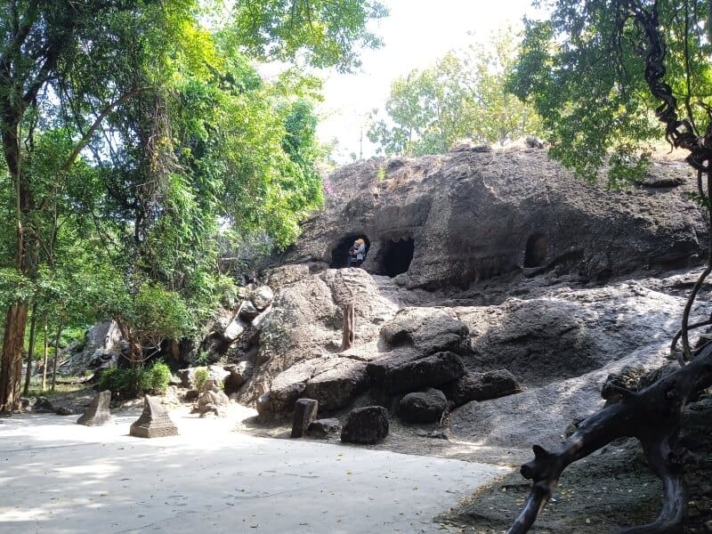 Goa Selomangleng, Wisata Alam Terbesar di Kota Kediri – NativeIndonesia.com