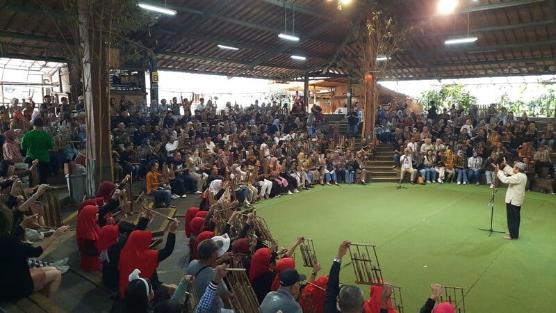 Saung Angklung Udjo, Dari Sejarah Hingga Prestasi Di Dunia