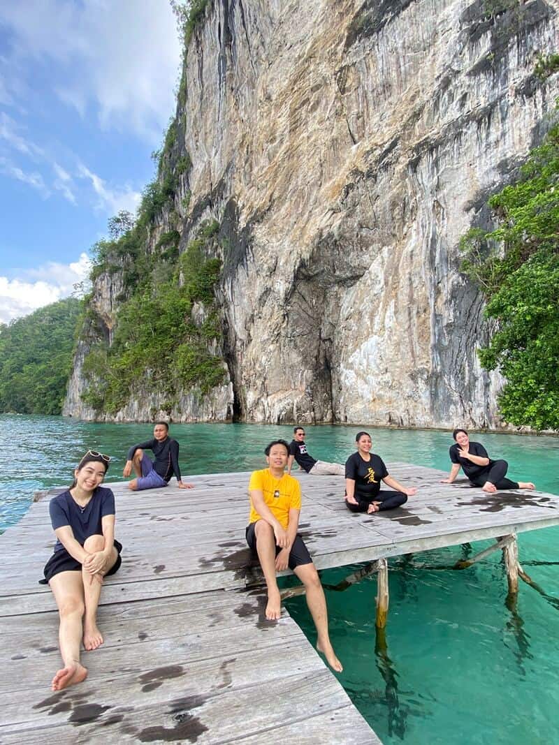 Pantai Ora, Kepingan Keindahan Dari Maluku Tengah – NativeIndonesia.com