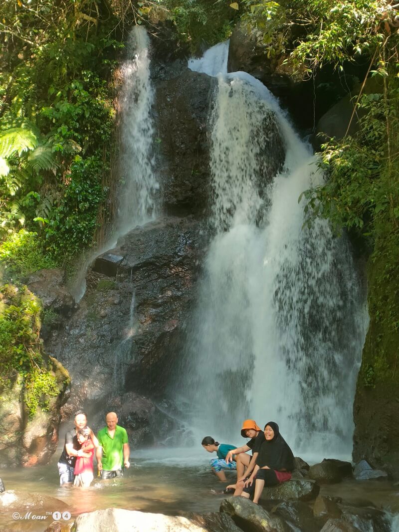 Curug Cipamingkis, Wisata Air Terjun Di Bogor Yang Serba Komplit