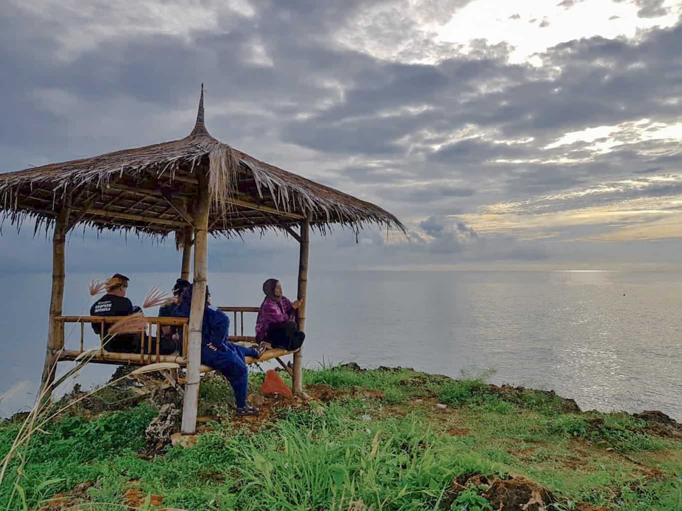 Gili Iyang, Oksigen Terbaik Kedua di Dunia, Destinasi Andalan Sumenep Jawa Timur ...