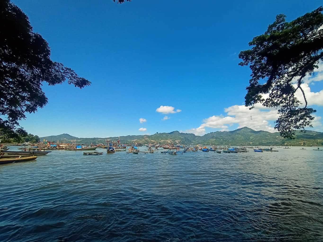 Pantai Popoh, Wisata Pantai Andalan di Tulungagung Jawa Timur ...