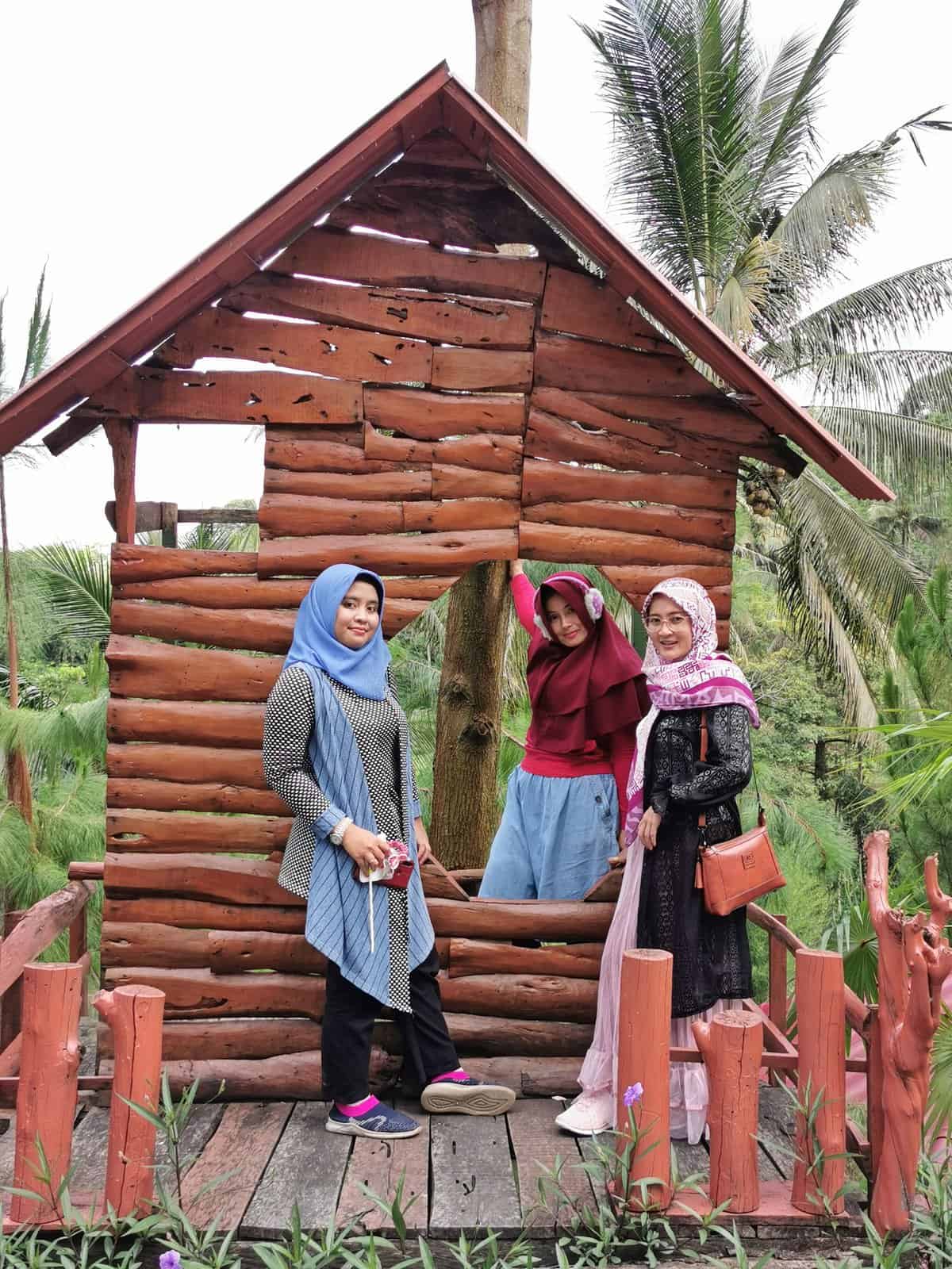 Ori Green Fresh & Happy, Taman Wisata Keluarga di Tulungagung ...