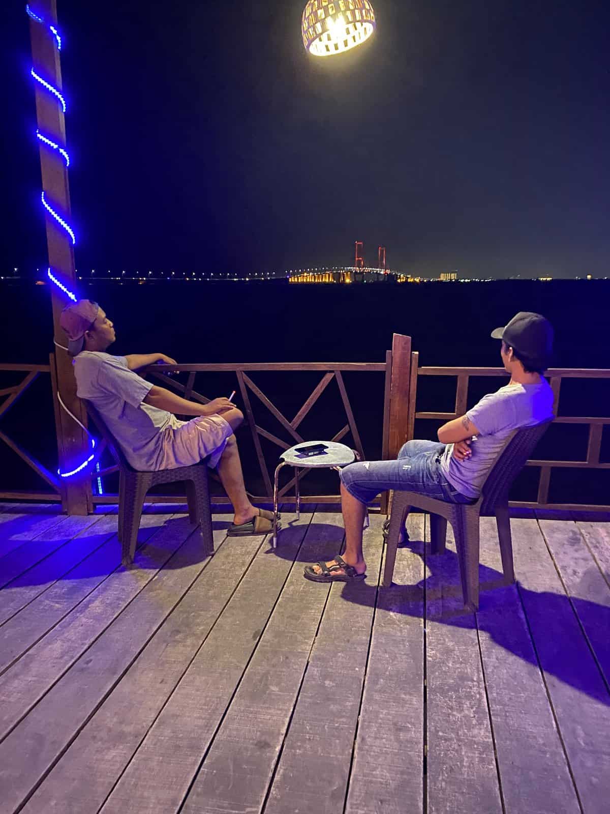 Ada Pantai Rindu di Tepi Laut Madura, Pemandangannya Bisa Bikin Rindu ...