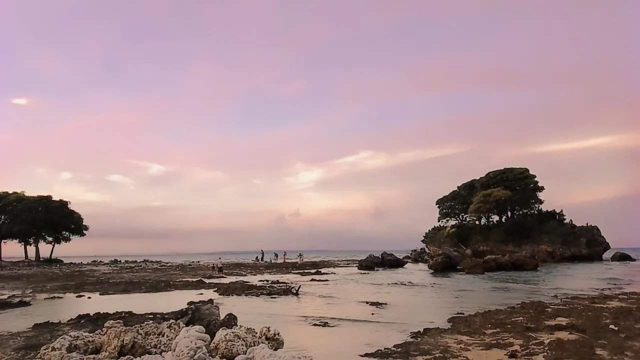 Sejuta Pesona Wisata di Pulau Mandangin Sampang Madura Jawa Timur ...