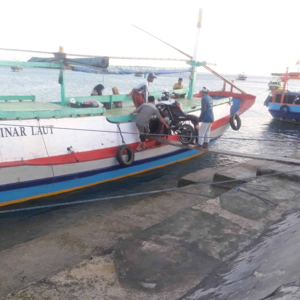 Sejuta Pesona Wisata di Pulau Mandangin Sampang Madura Jawa Timur ...