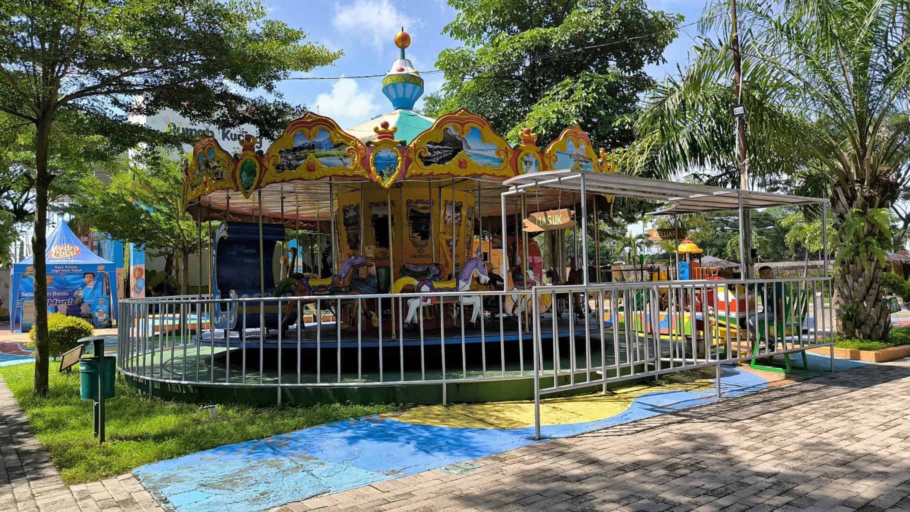 Jember Mini Zoo, Wisata Edukasi dan Rekreasi Keluarga Menyenangkan ...