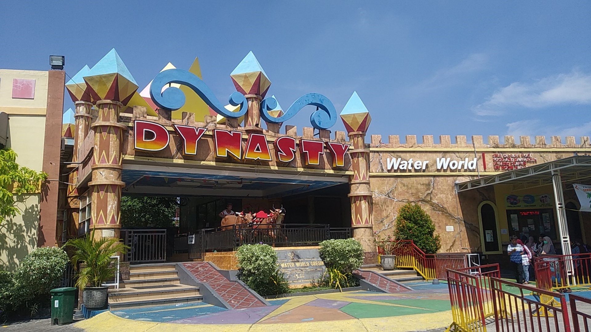 Dynasty Water Park Gresik, Wisata Air Seru dengan Beragam Wahana Lengkap – NativeIndonesia.com