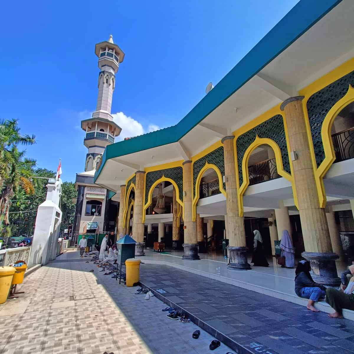 Masjid Jami Gresik, Salah Satu Masjid Tertua dan Bersejarah di ...