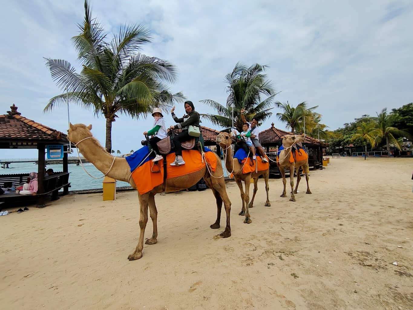 Wisata Bahari Lamongan (WBL), Destinasi Wisata Populer dengan Beragam ...