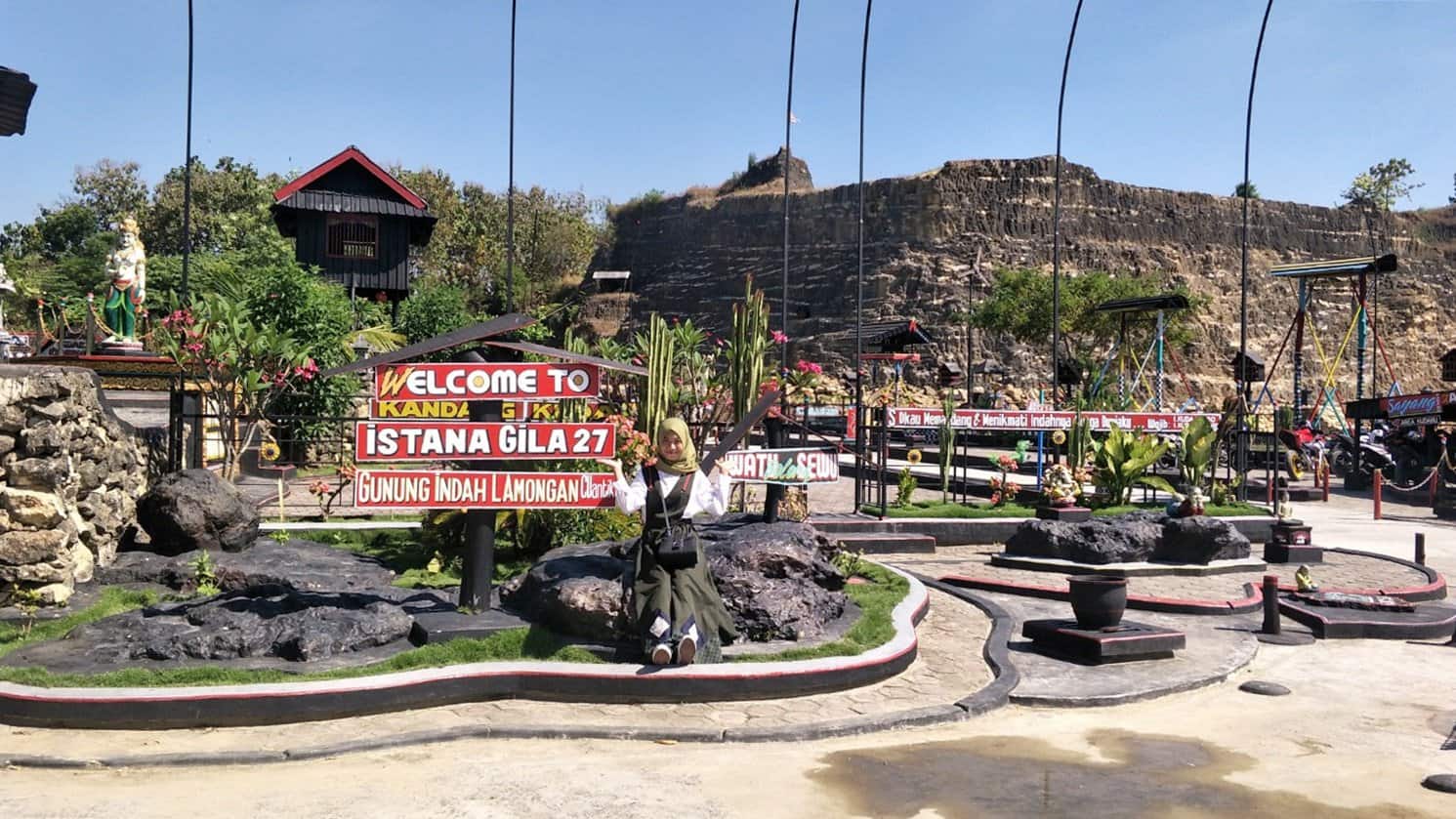 Istana Gunung Mas 27, Wisata Alam Unik dan Menarik Bekas Tambang Kapur di Lamongan ...